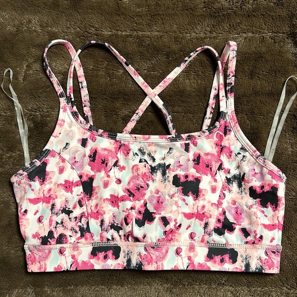 GAIAM | Intimates & Sleepwear | Nwot Gaiam Yoga Sports Bra Sz Med ...